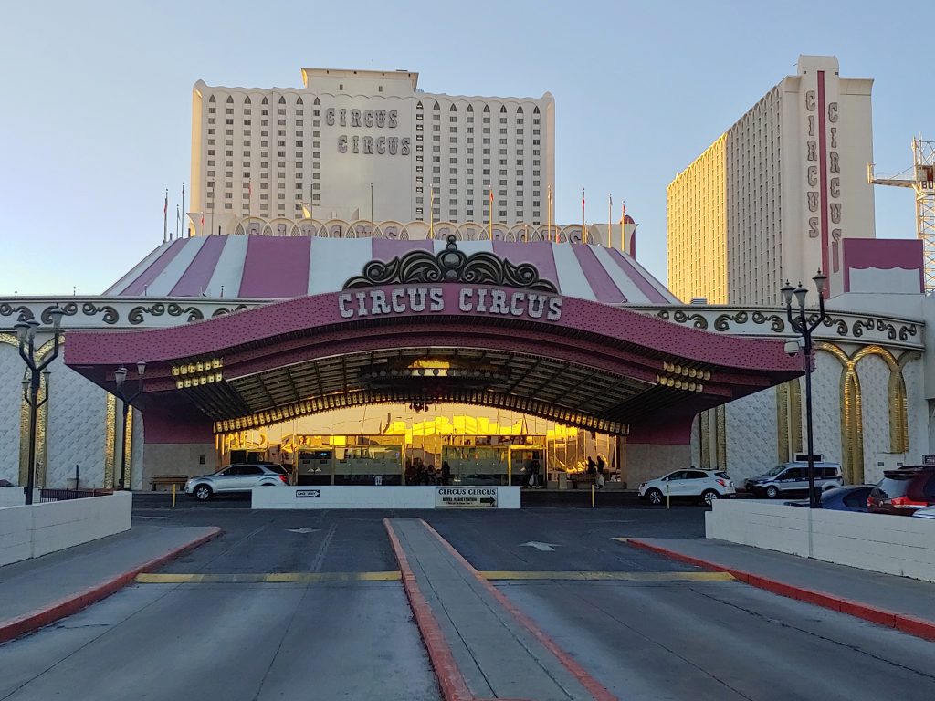 Circus Circus | Slots A Fun | Blackjack | Adventuredome