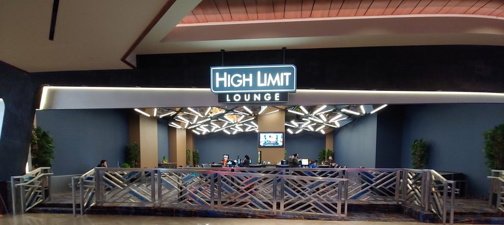 The Strat Hotel, Casino and SkyPod | Vegas Advantage